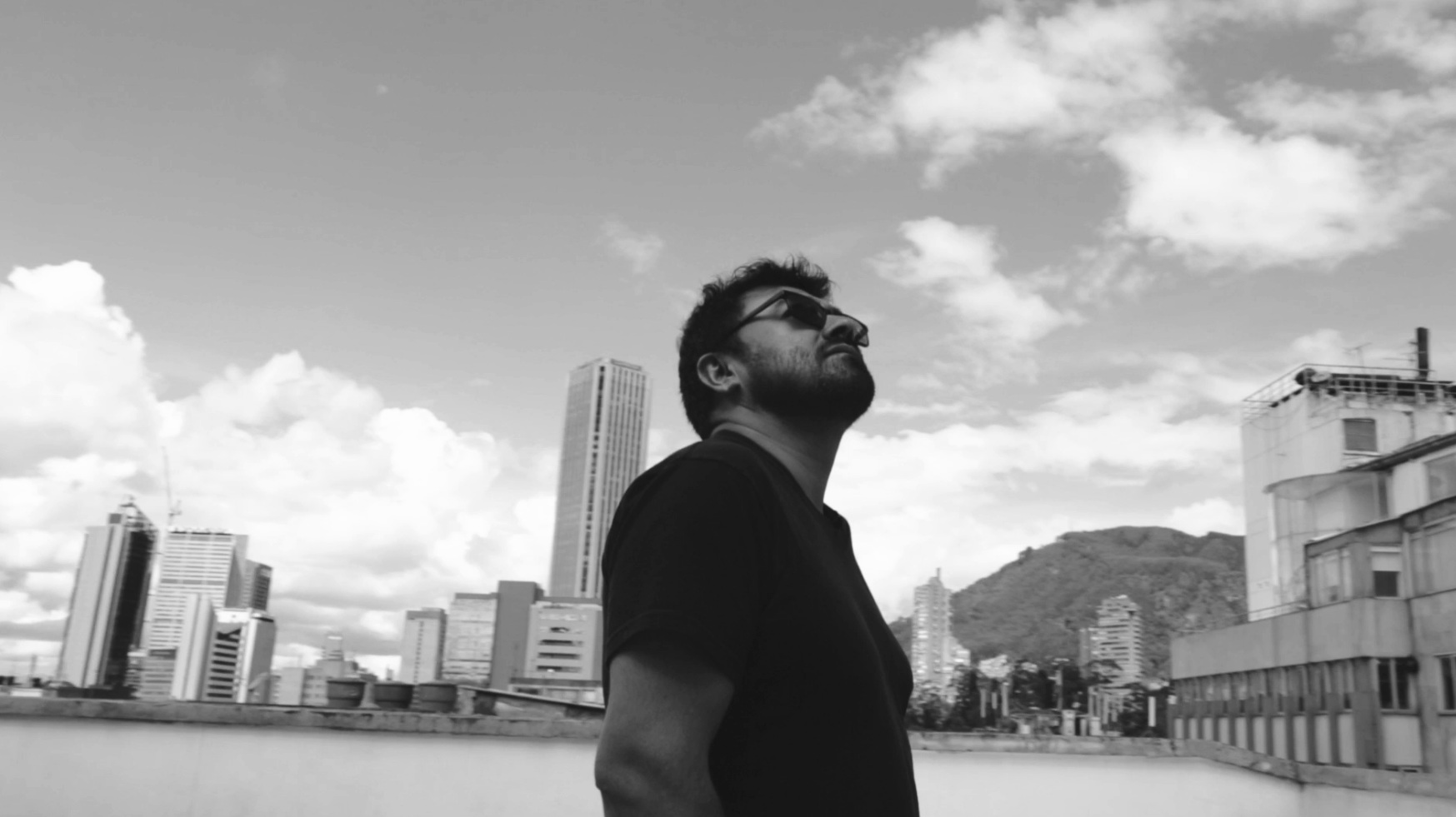 Miler Lagos - EXCLAMA